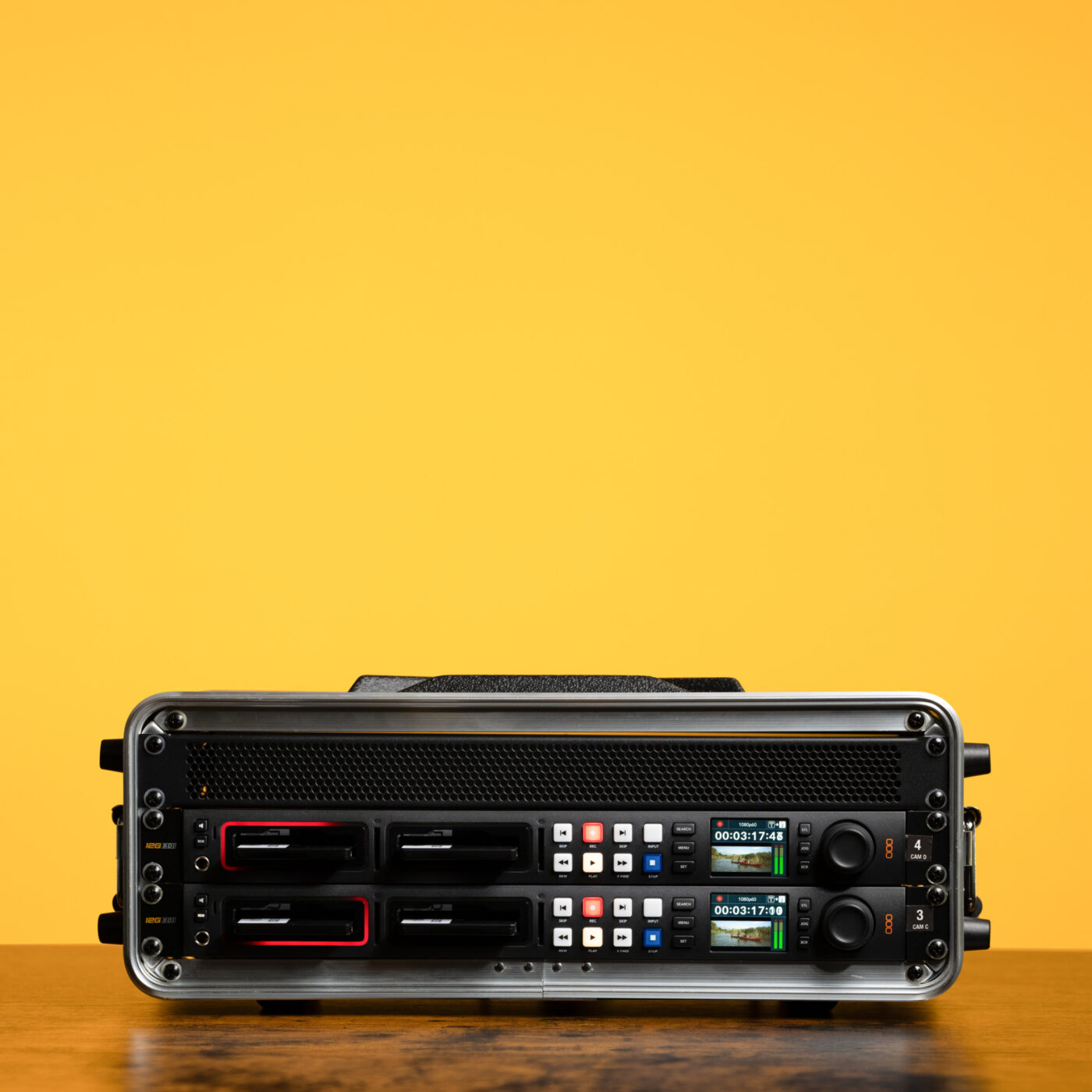 Blackmagic Design HyperDeck Studio 4K Pro Rack - KunzMedia Fotografie ...